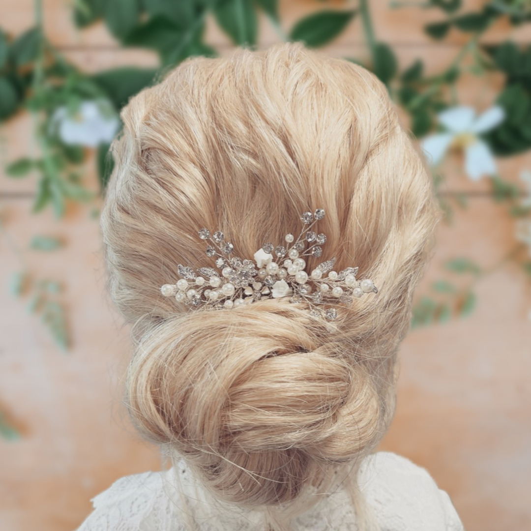 Gloria Silver Leaves Pearl and Crystal Wedding Hair Comb - The Wedding ...